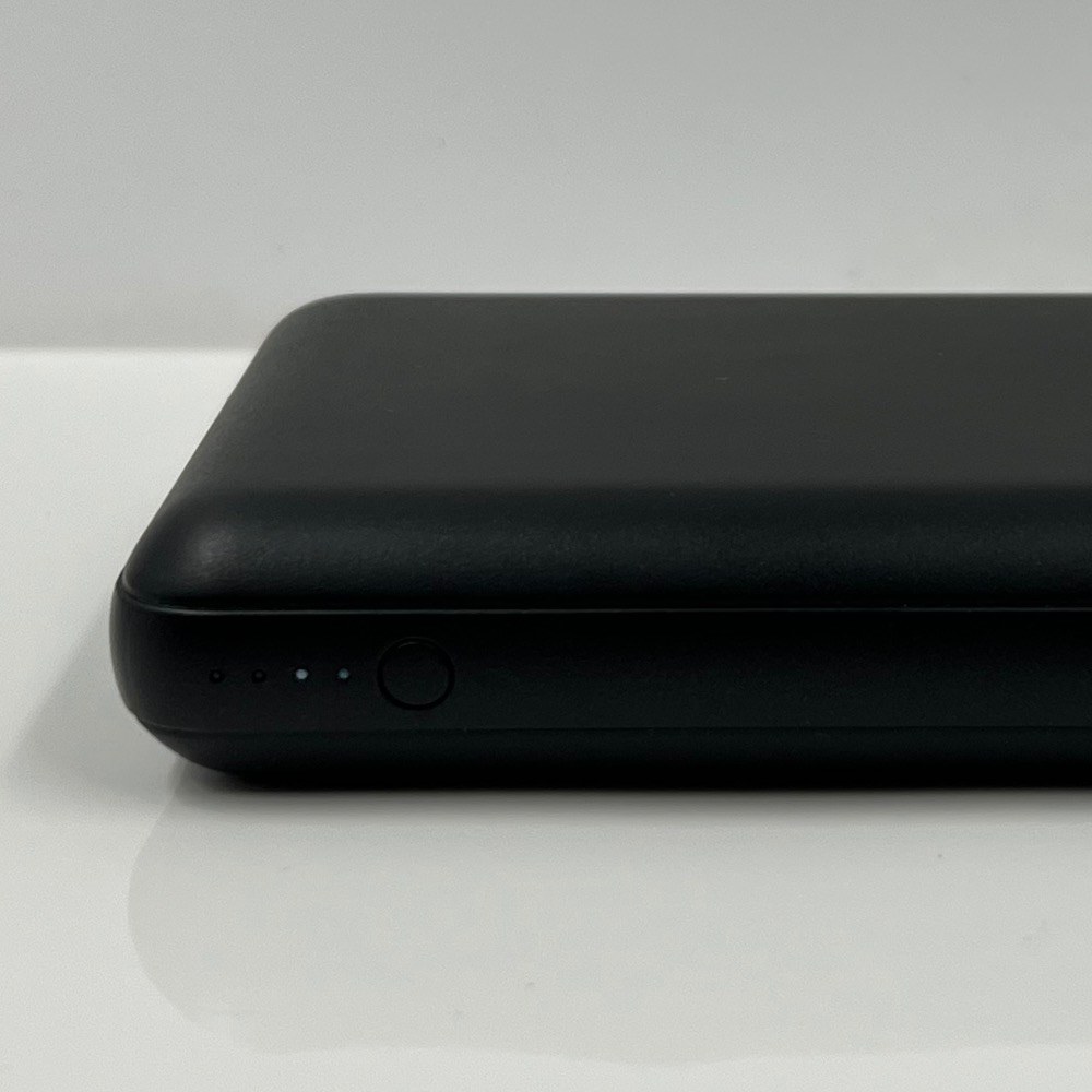 Pre-owned BELKIN BPB012 20000 mAh BOOST CHARGE - BLACK - Own4Less